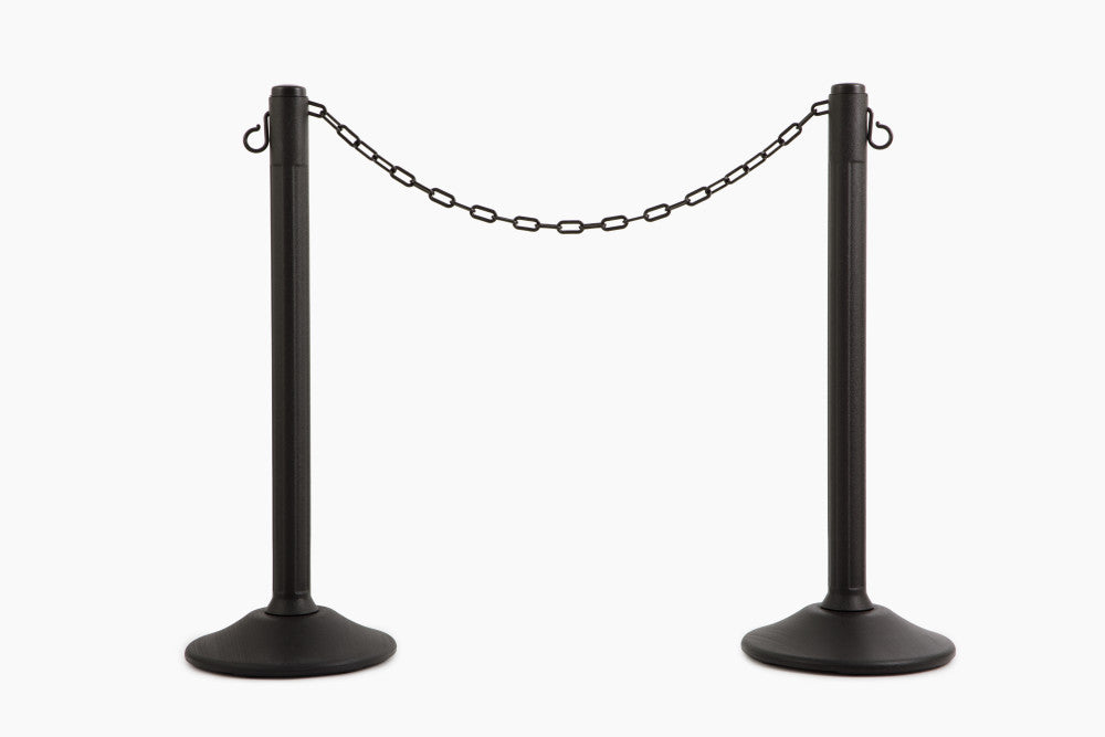 US Weight ChainBoss Black Filled Crowd Control Plastic Stanchions With